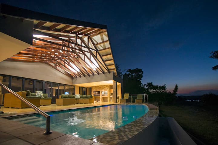 Crocodile Rock River Lodge, Mjejane Game Reserve - Malelane