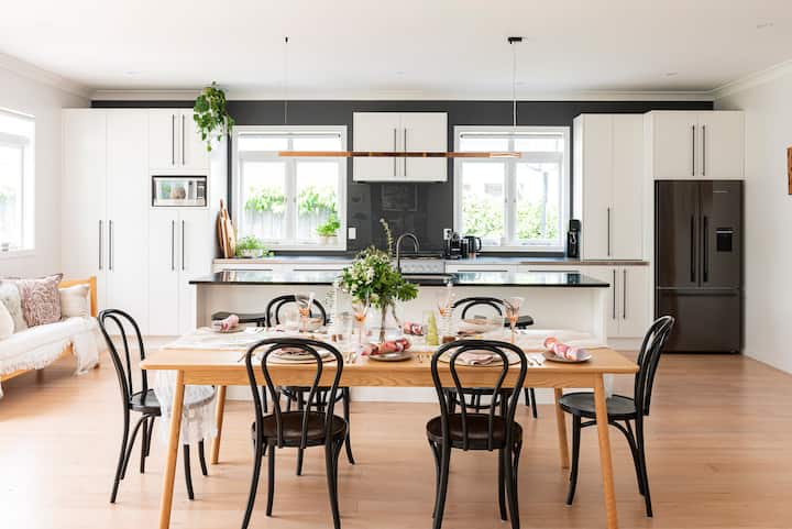 Central Auckland 4 Bedroom Home - Near Eden Park - Auckland