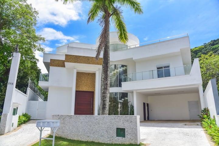 Mansão Praia De Pernambuco Cond Fechado Guaruja - Guarujá