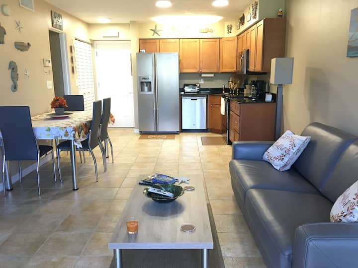 Paradise @ Ocean Village Beach Condo & Amenities - Fort Pierce, FL