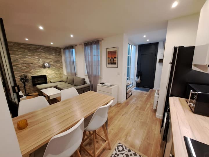 Joli Appartement Avec Patio Plein Centre Ville - Bordeaux