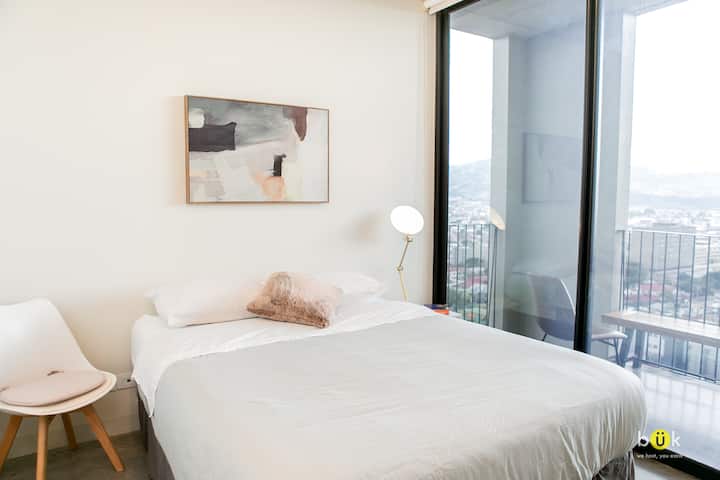 Instaworthy Corner View * Downtown Sj * 200mbps - San José