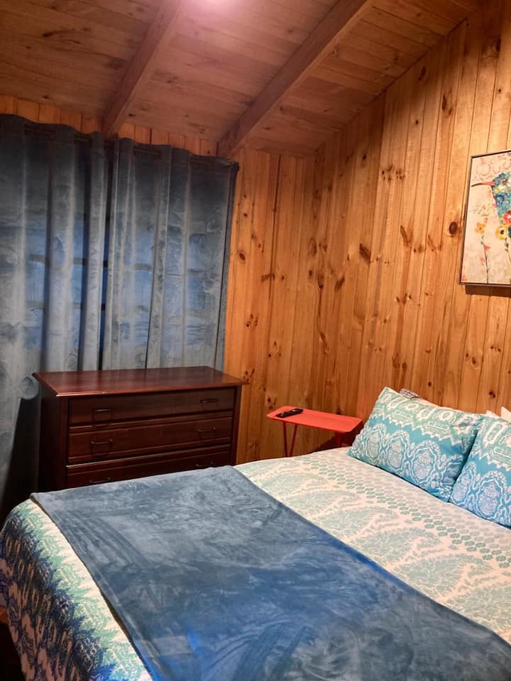 Comoda Cabaña Con Estacionamiento En Valdivia N°5 - Valdivia