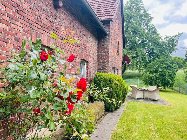 Cozy Cottage With 4 Bedrooms - 10 Pers. - Oerlinghausen