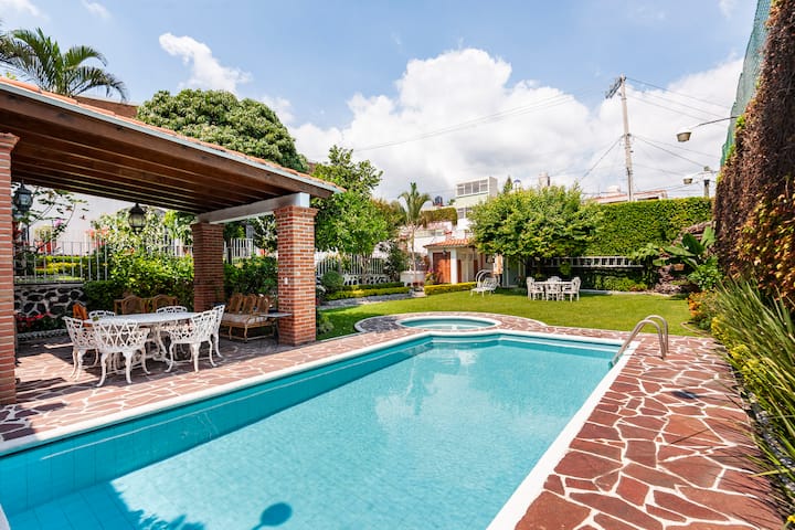 “Quinta Lucila”, 2 Hab., Jardín & Alberca Privada - Cuernavaca