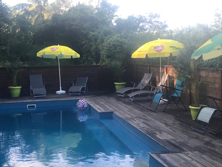 Studio Avec Piscine - Saint-Pierre