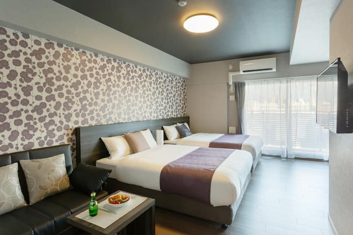 Brand New/wifi/tsutenkaku Tower/shinsekai/namba - Osaka, Japan