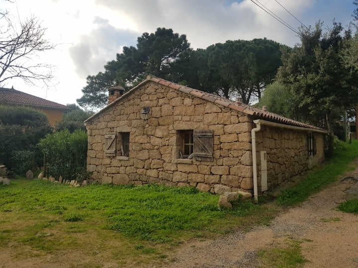 Maisonnette Traditionnelle Corse En Granit - Korsica