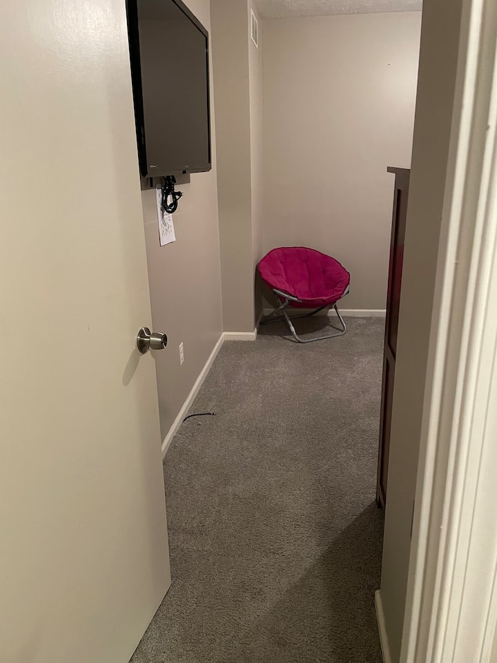 Quiet 2 Bedroom Townhouse - Lynchburg