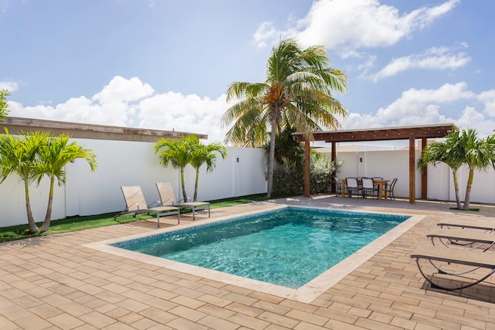 Villa Blue Heaven In Bakval Sleeps 8-4be4ba - Aruba
