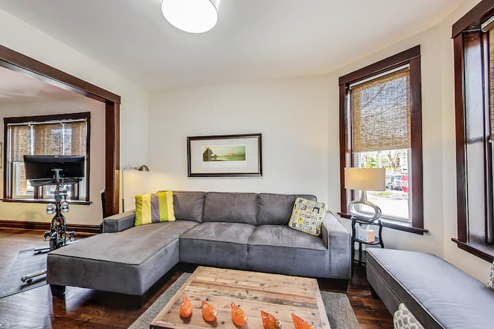 5* City Oasis: Logan Square/avondale Neighborhood - Chicago