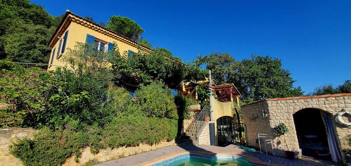 Location Avec Piscine Parmi Les Cigales - Bagnols-sur-Cèze
