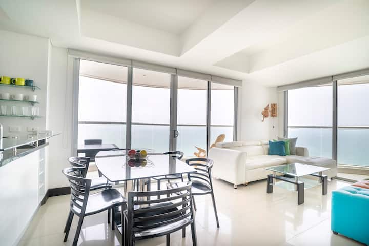 6 Bedroom Oceanfront Modern Condo - Cartagena
