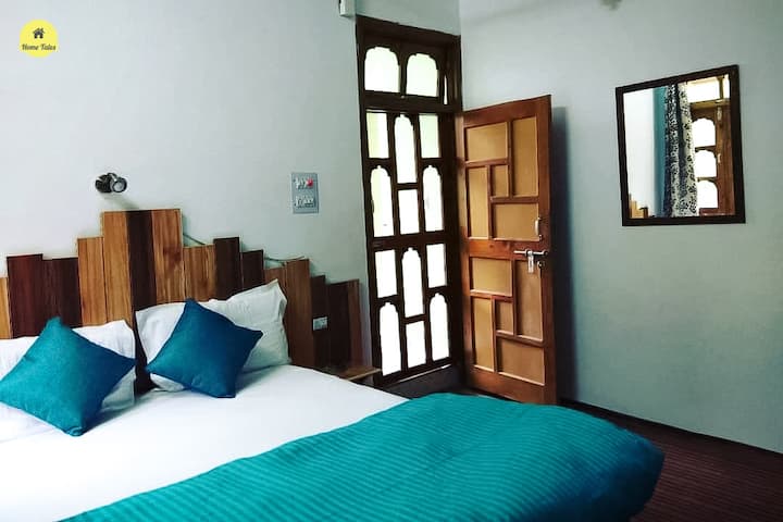 Comfortable Private Room In Cottage, Jibhi Valley - Himachal Pradesh