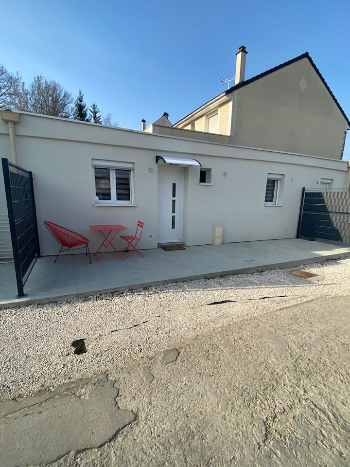 Appartement Près De L Aéroport Cdg Et Disneyland - Sevran