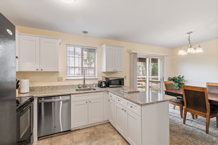 Comfy Stay At Modern 3br Townhome (Harris-hershey) - Middletown, PA