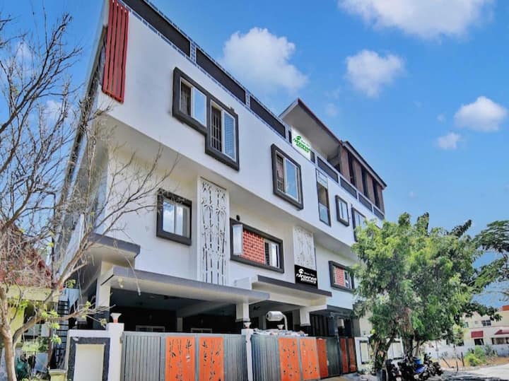 2bhk Ac Apartment Near Coimbatore Airport | Kmch - Coimbatore