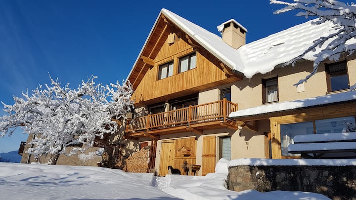 Chalet La Forestiere "Gite La Miane" - Orcières