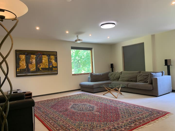 Spacious 2 Bedroom Apartment. - Diemen