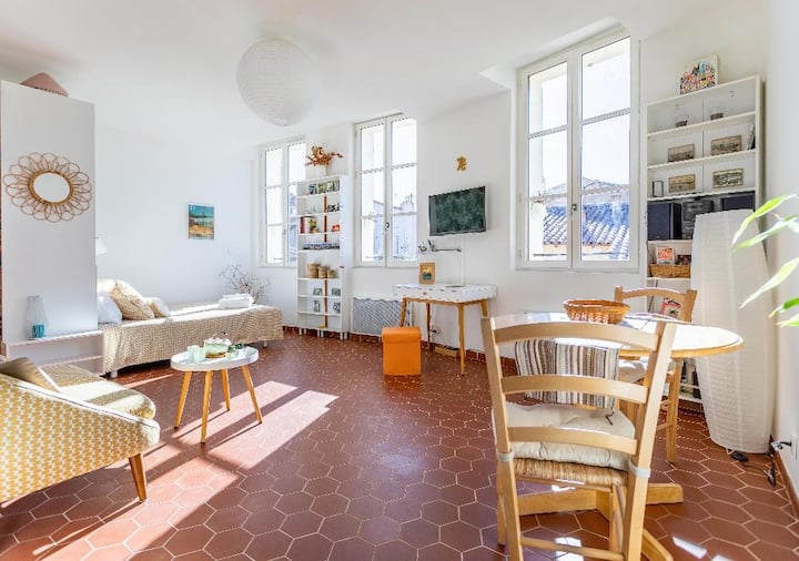 Grand Studio Ensoleillé Panier Vieuxport - Marseille