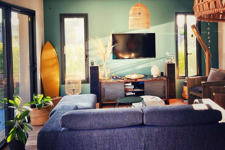 Villa Sud - Piscine Privée Chauffée 28°- Plancha - Carcans