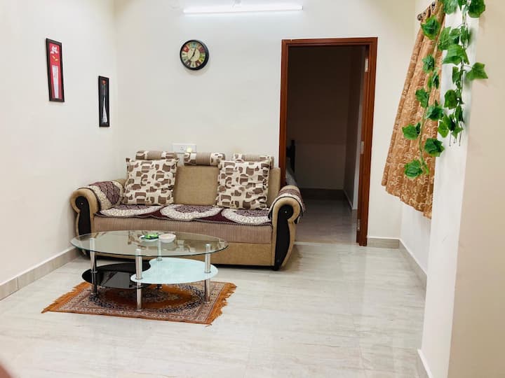 Yapral Lake Holiday Rentals & Homes - Balaji Nagar, Secunderabad, India ...