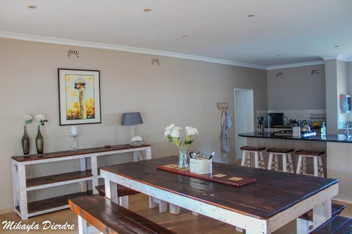 Entire Home,  Secure & Private On A Quiet Close - Harare