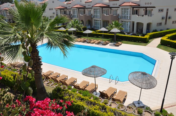Adonis 46, Apollonium Sitesi - Altınkum