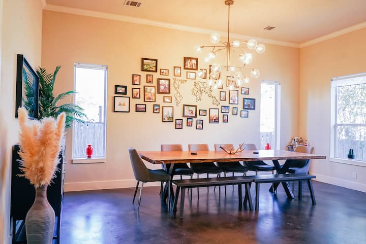 Spacious 4 Bed/3 Bath House *Great Location* - Austin, TX