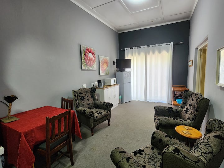 Akasia Family Room @ Spes Bona Guesthouse - Colesberg