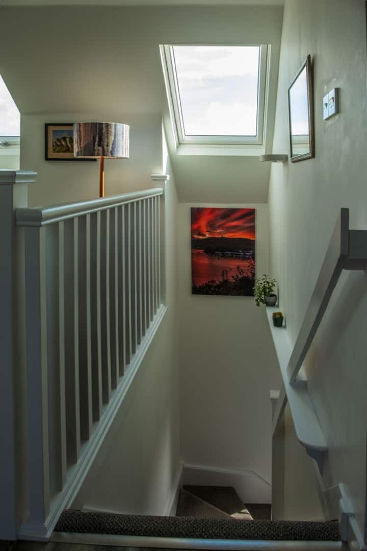 Portree Apartment - 'The Walk-up'. - Hi-30242-f - Portree