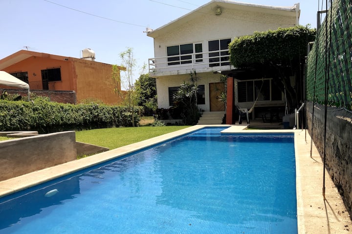 Casa Con Alberca En Cuernavaca - Jiutepec