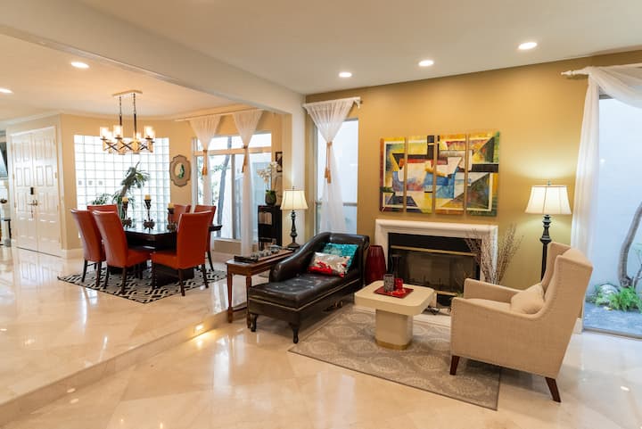 Costal Chic Suite/queen Bed +Sofa Bed/private Bath - Huntington Beach, CA