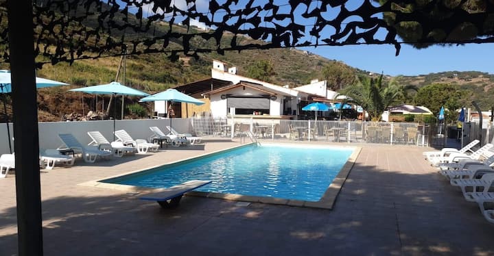 Appartement Face Mer à L' Etage Pour  4 Personnes - Calcatoggio