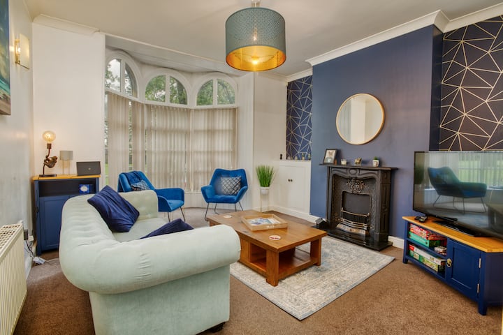 2 Bed Flat In Old School House - Lincoln