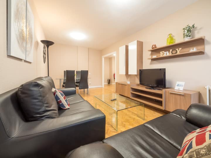 Fantástico Apartamento En Pamplona - Navarra