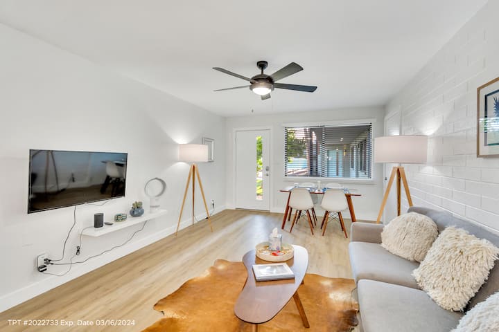 Modern Contemporary Ot Scottsdale W/ Heated Pool - United States