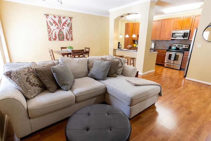Texas Medical Center - Spacious 1 Bedroom + Study - Houston, TX