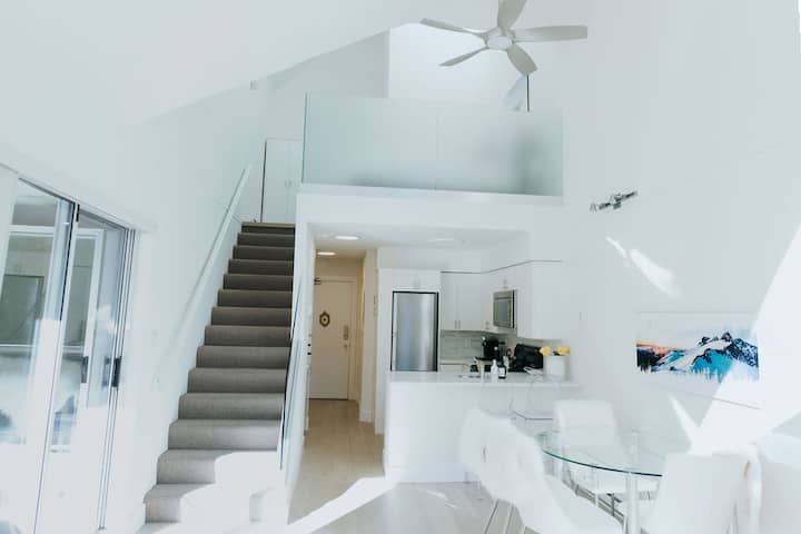 Loft In The Sky: 2 Br/ba Ski-in, Ski-out Condo - Whistler