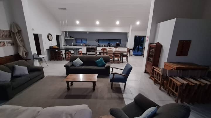 Relaxing Family Holiday House! - Cannon Rocks