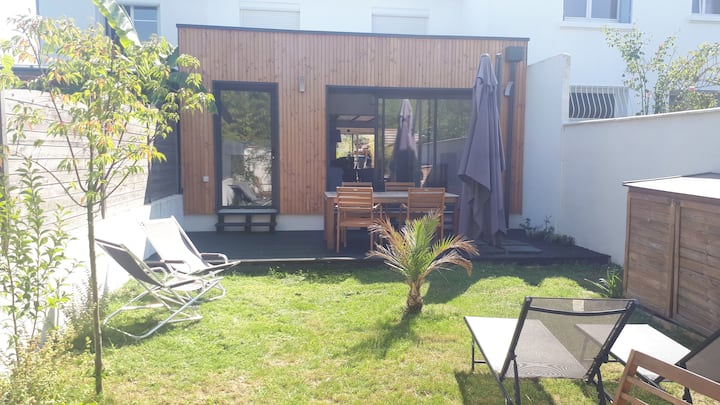 Maison De Ville Avec Jardin à 200 M De La Rochelle - L'Houmeau