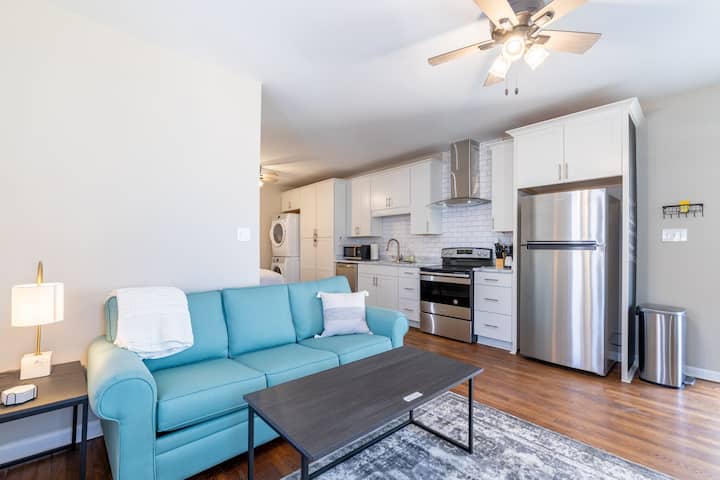 *New* Fully Renovated Charming Crosstown Duplex - 멤피스