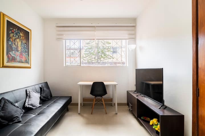 ★Apartamento Iluminado★remodelado Wifi Netflix✔ - Bogotá
