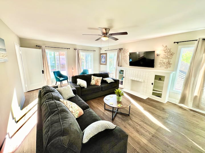 Downtown Riverside Apartment. Close To Mission Inn - Riverside, CA