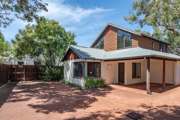 Ngulla Maya - Dunsborough