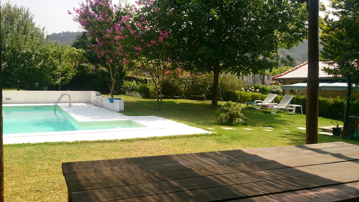 Charming House With Swimming Pool - Ribeira