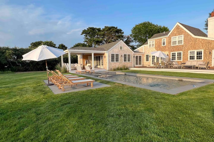 Home On Private Lane W/new Addition, Pool, & Spa - Nantucket, MA