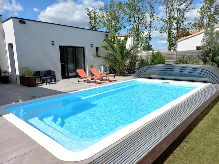 Studio Indépendant Avec Piscine Privée Et Parking. - Vendée