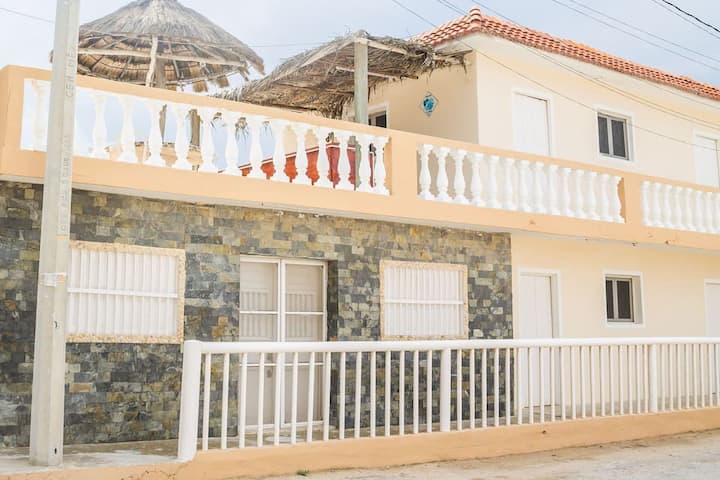 Maison Pour 10 Personnes à El Peuerto! - Telchac Puerto