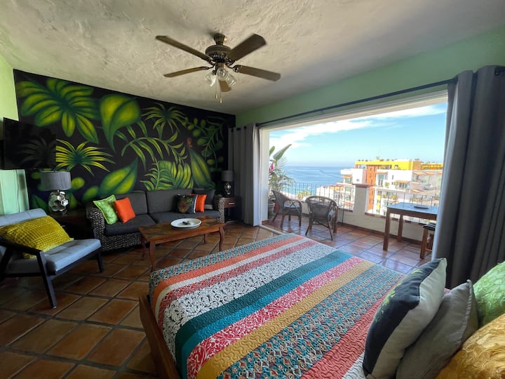 Casa Monarca; Sunset Paradise-minutes To The Beach - Puerto Vallarta